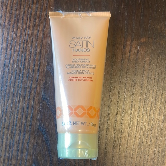 Mary Kay | Skincare | Mary Kay Satin Hands Shea Cream In Peach And ...